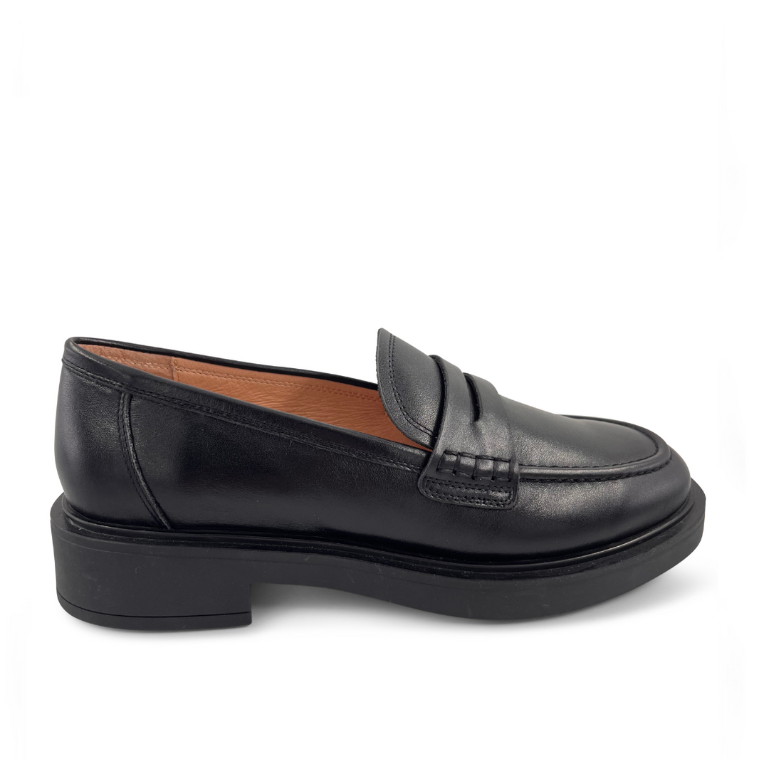 LOAFERS – Robin Pierre Shoes